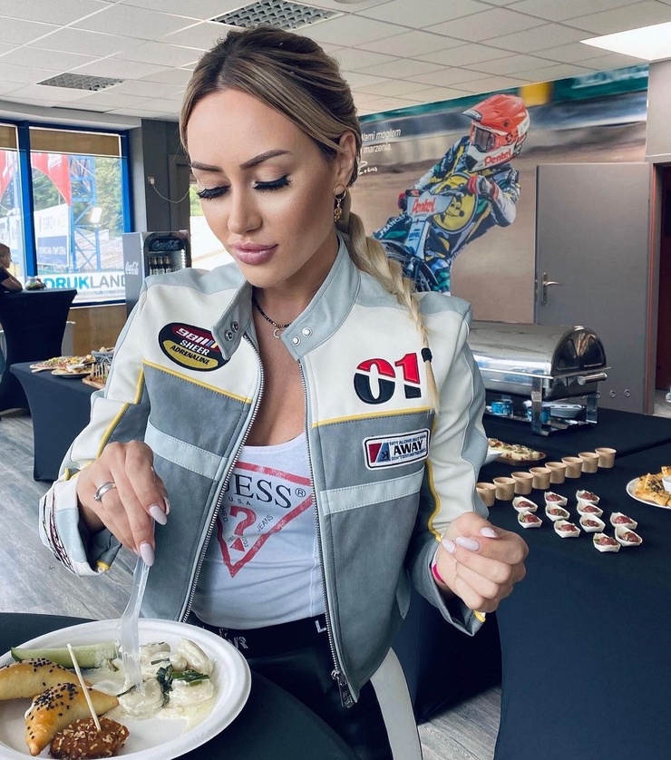 Picture of Adrianna Strzalka