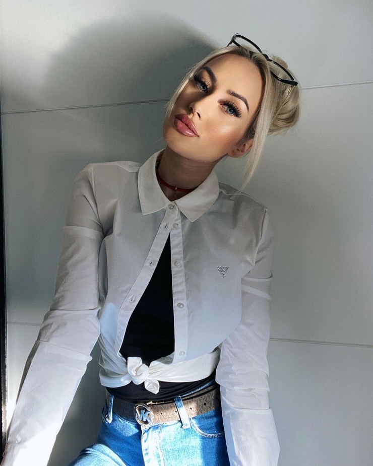 Adrianna Strzalka image