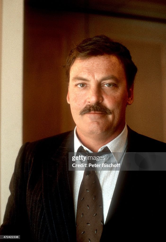 Picture of Stacy Keach
