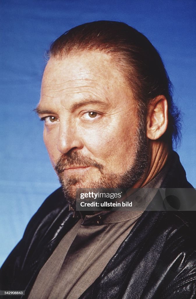 Picture of Stacy Keach