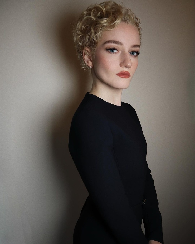 Picture of Julia Garner
