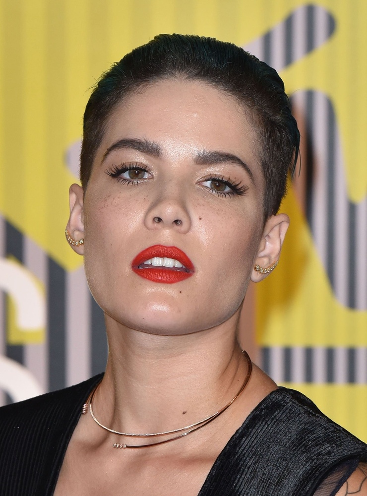 Picture of Halsey