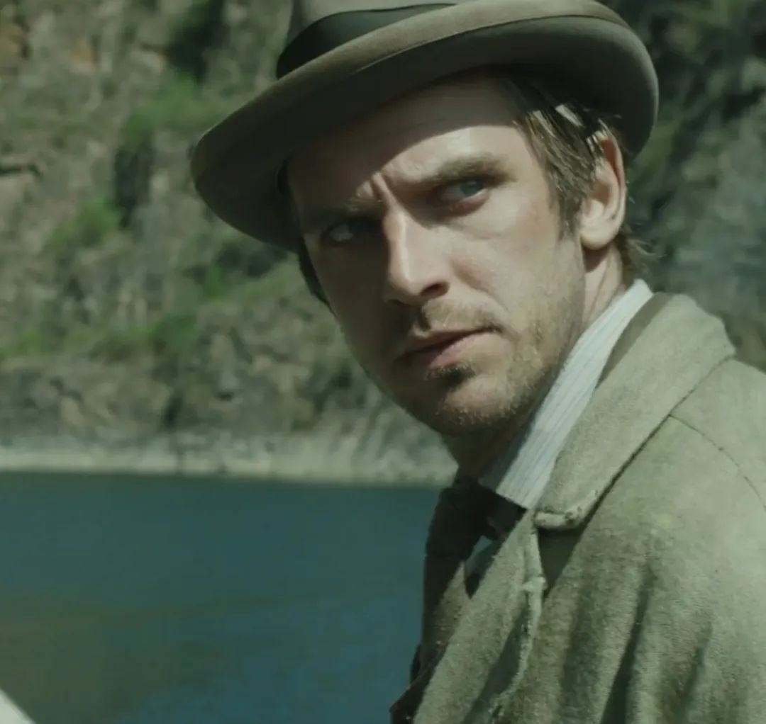 Dan Stevens picture