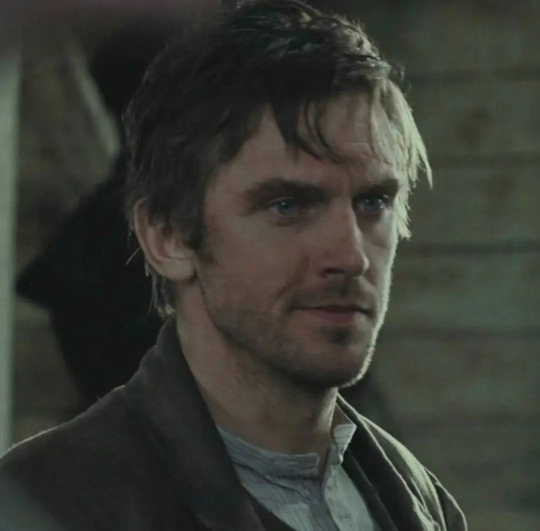 Picture of Dan Stevens