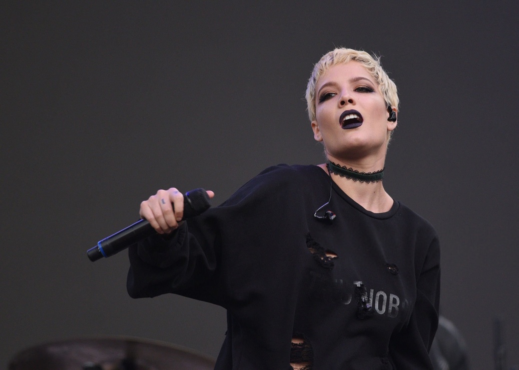 Picture of Halsey