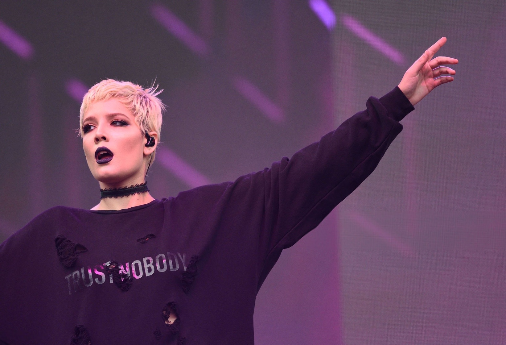 Picture of Halsey