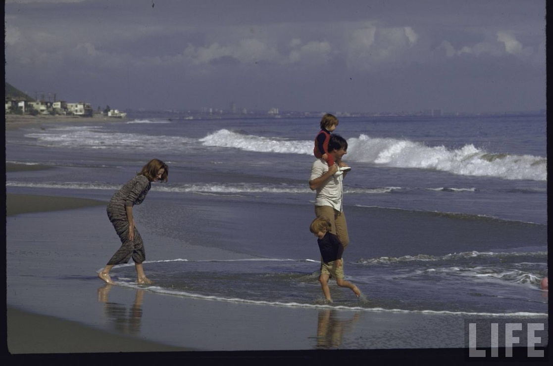 Image of Robert Stephens