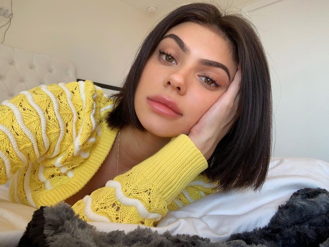 Picture of Kelsey Calemine