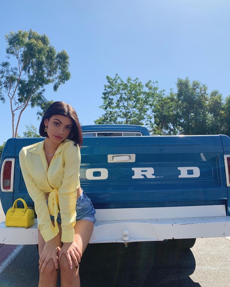 Image of Kelsey Calemine