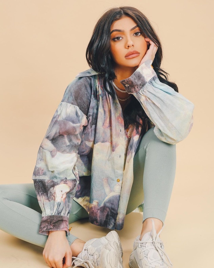 Picture of Kelsey Calemine