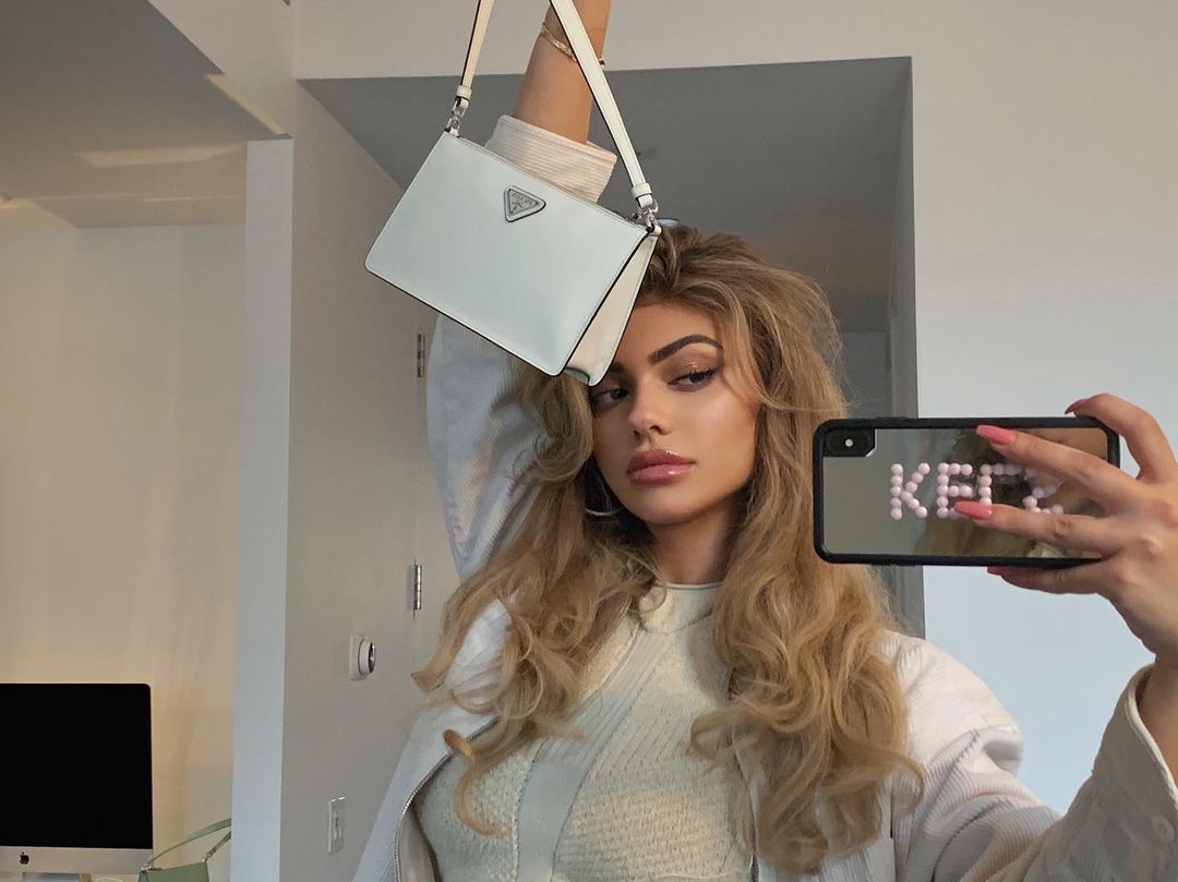 Picture of Kelsey Calemine