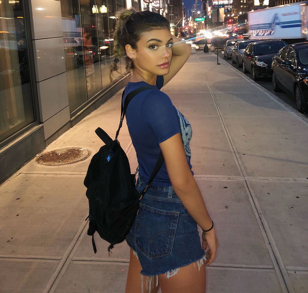 Picture of Kelsey Calemine