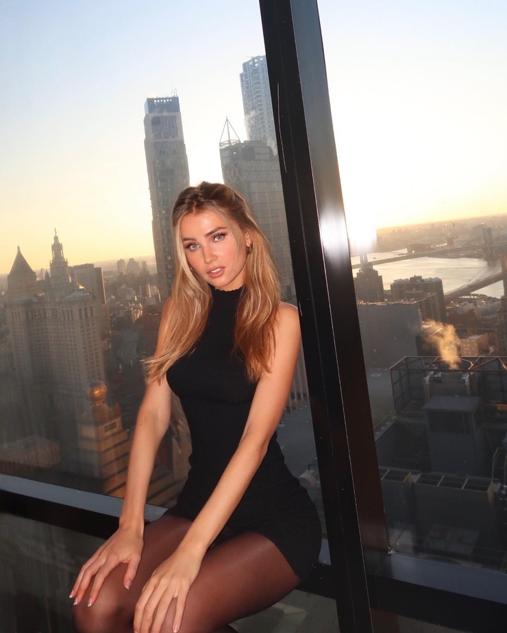 Picture of Simona Stoy