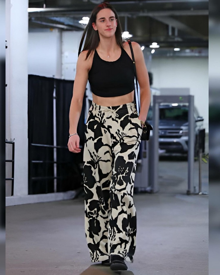 Picture of Caitlin Clark (ii)