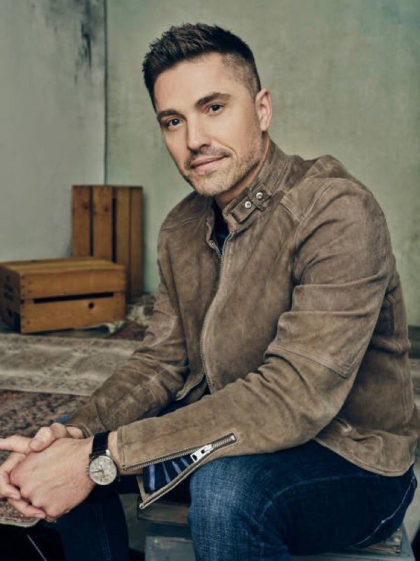 Image of Eric Winter