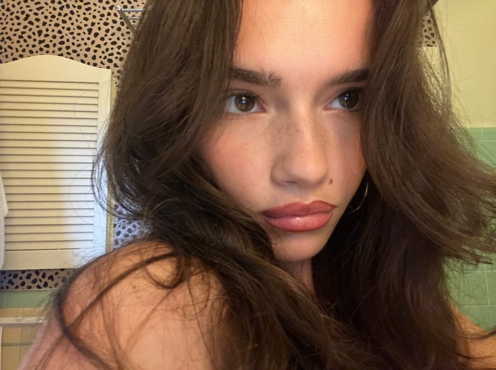 Picture of alexis jayde burnett