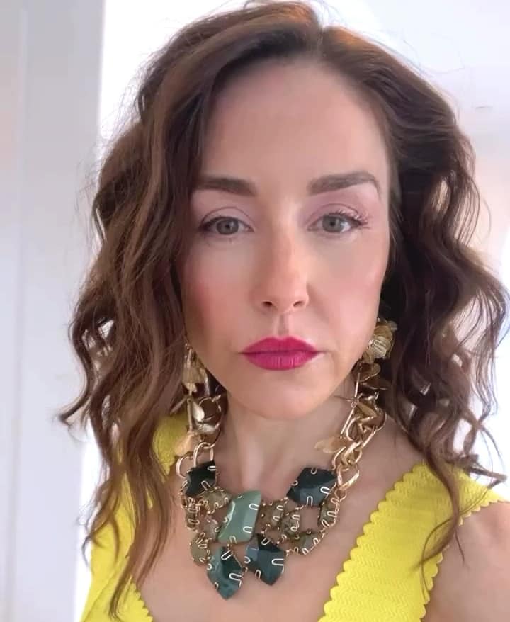 Picture of Erin Karpluk