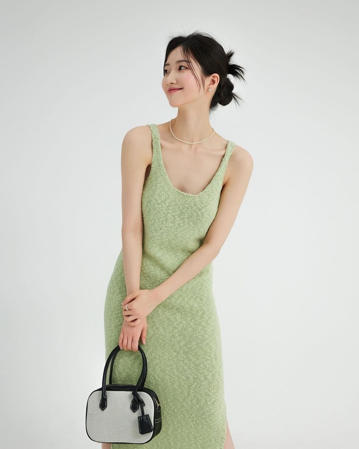 Picture of Ha Jin Park