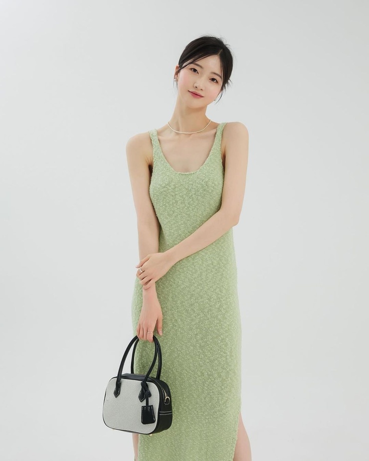 Picture of Ha Jin Park