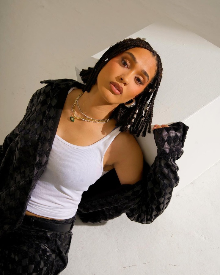 Picture of Lee Rodriguez
