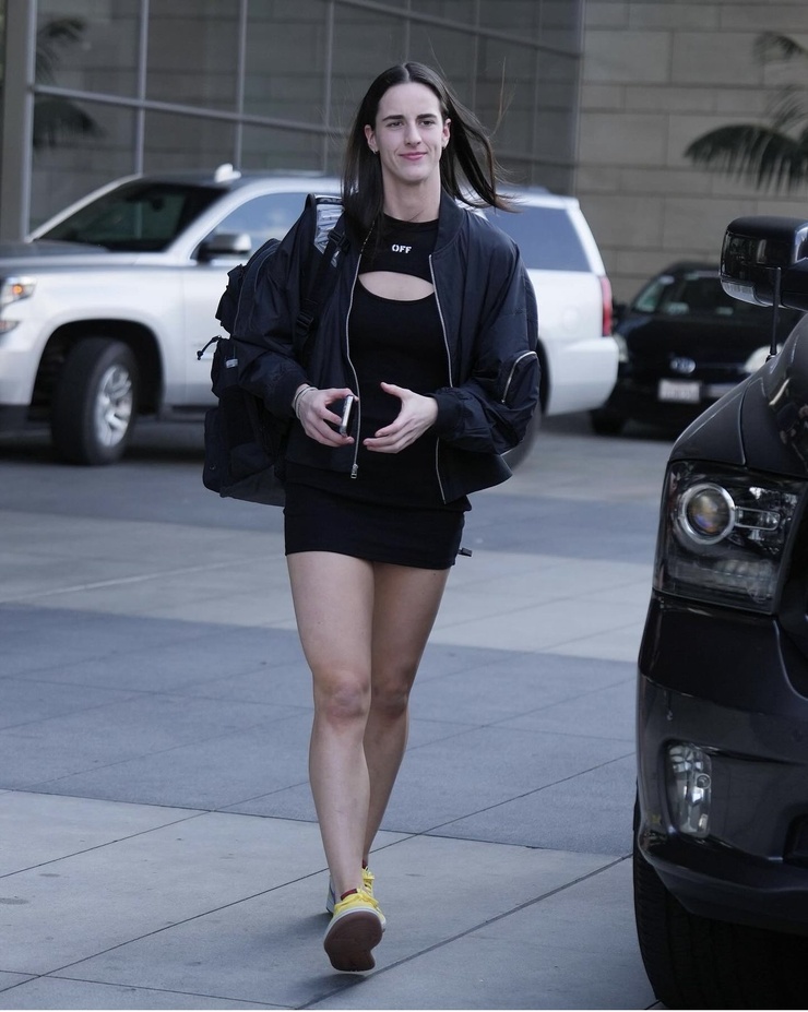 Picture of Caitlin Clark (ii)