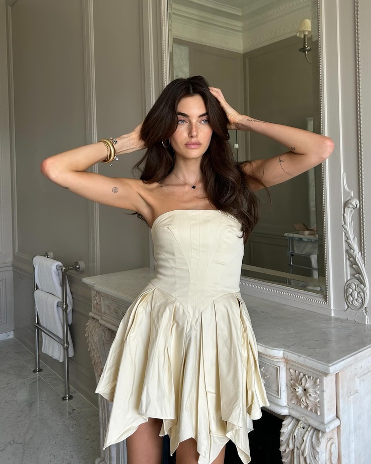 Picture of Celine Bethmann