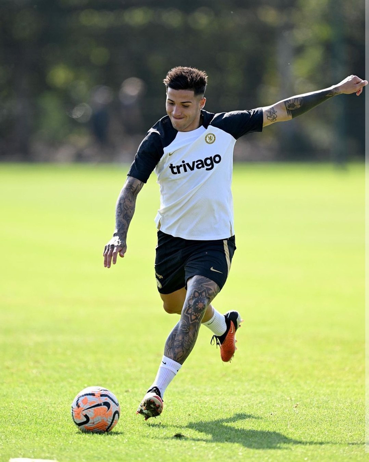 Picture of Enzo Fernández