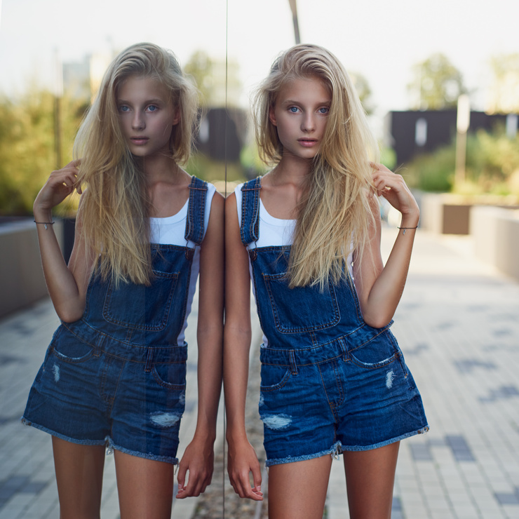Ola Szkolda Photo Shoot by Ariel Grabowski