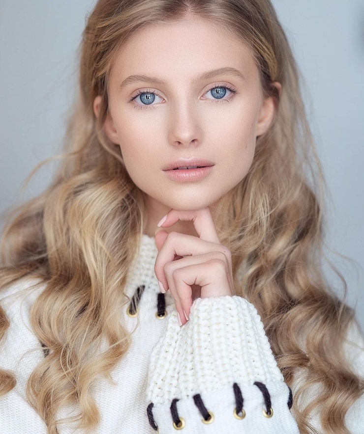 Ola Szkolda - Top Model - Poland - Blue Eyes - Blo