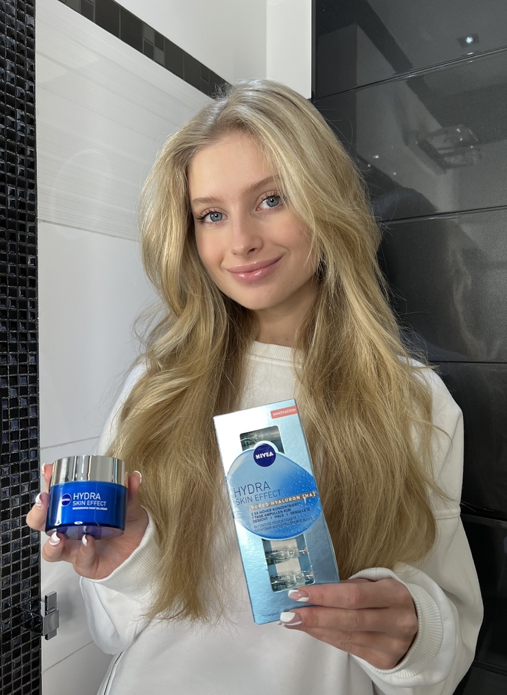 Ola Szkolda - Top Model - Poland - Blue Eyes - Blo