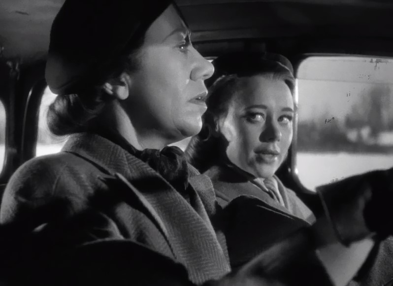 Flora Robson and Glynis Johns