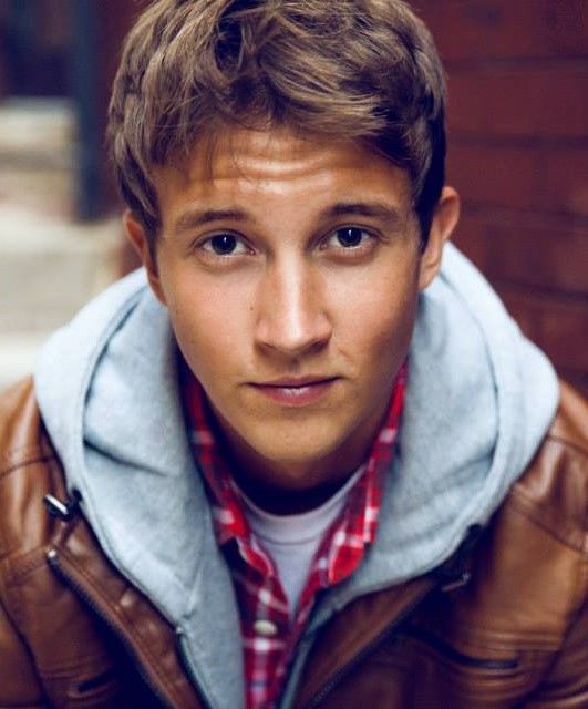 Picture of Sam Straley