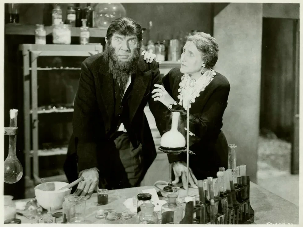 Bela Lugosi, Minerva Urecal