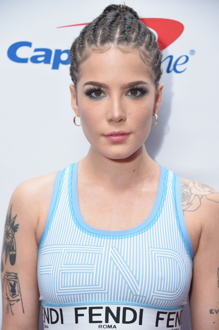 Image of Halsey