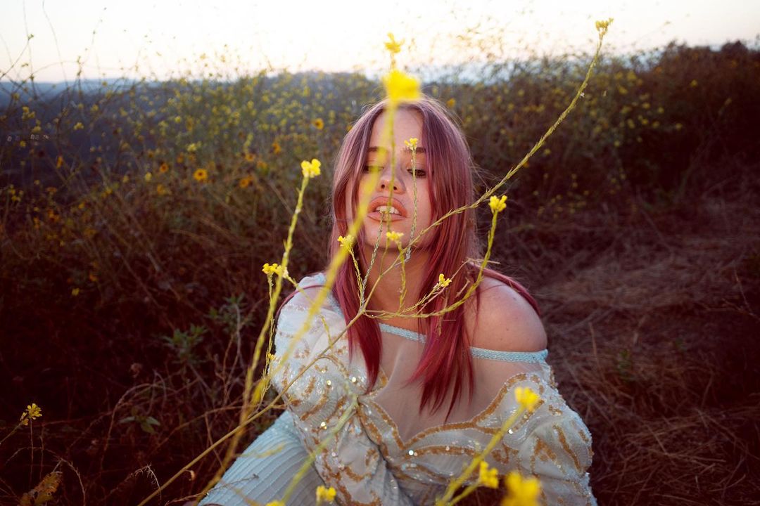 Picture of Lexee Smith