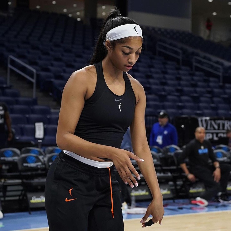 Picture of Angel Reese