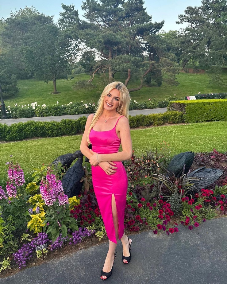 Picture of Emma Holzer