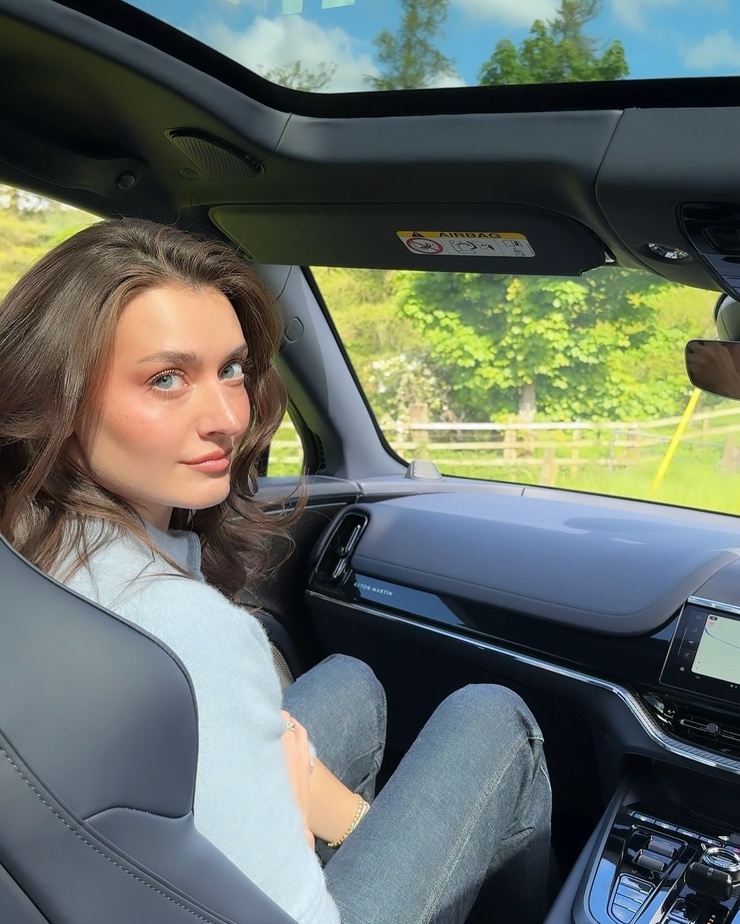 Picture of Jessica Clements