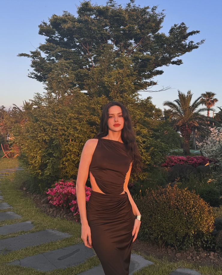 Picture of Lisa Rosh