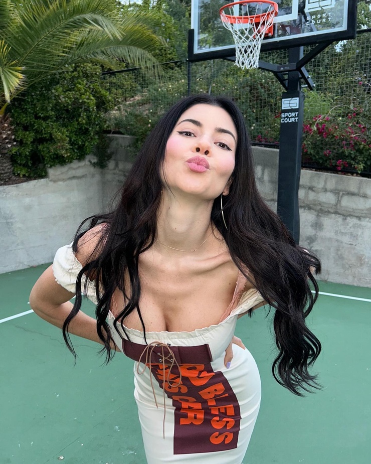 Marina Diamandis image