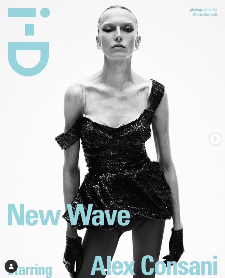 Alex Consani picture