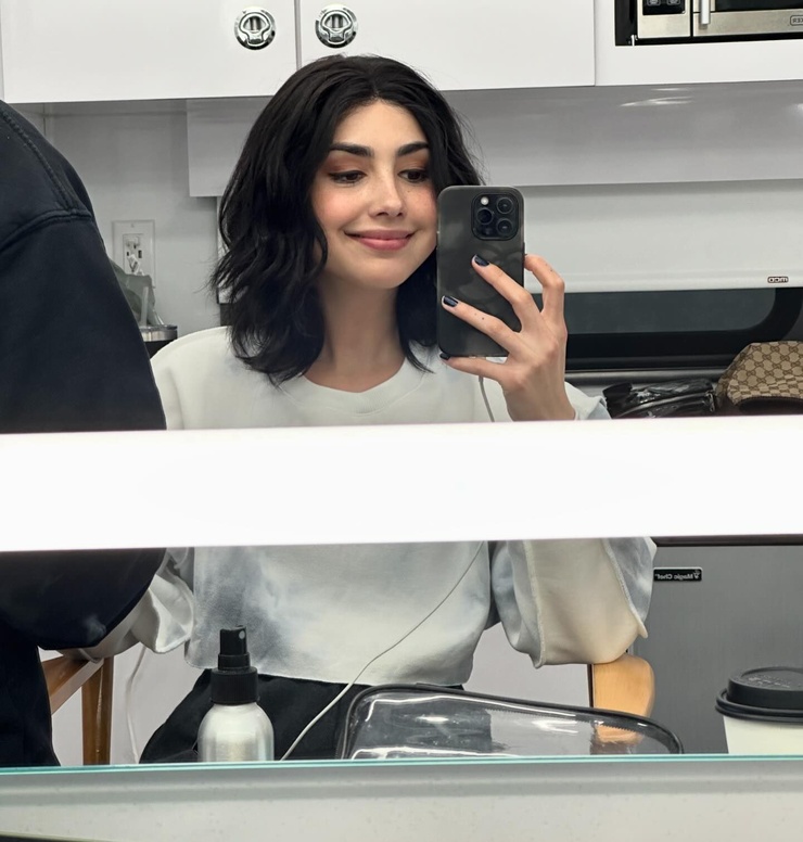 Picture of Alexa Mansour