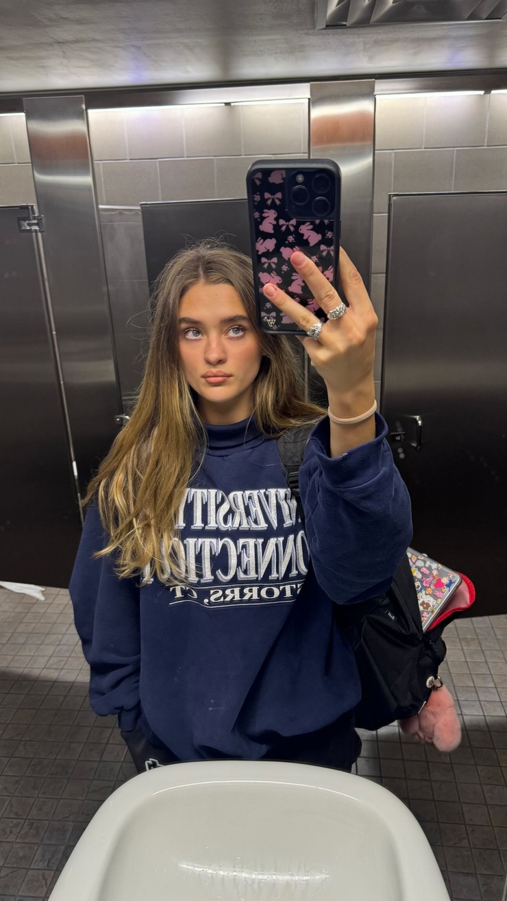 Picture of Lizzy Greene