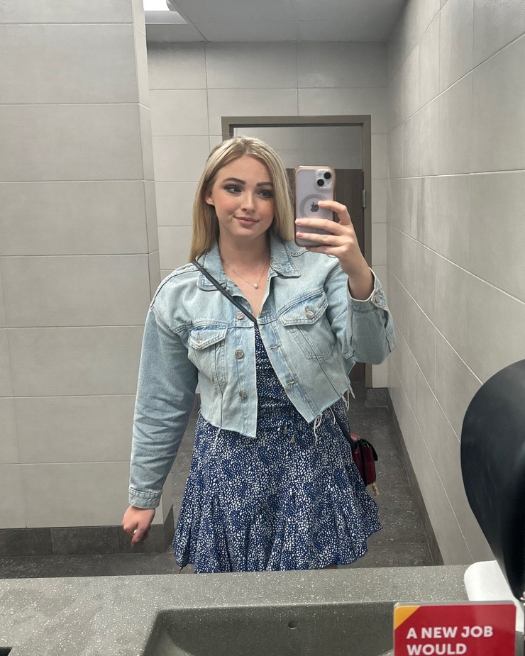 Picture of Michaela Lee