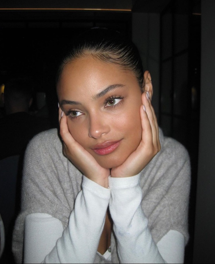 Picture of Caris Shelton