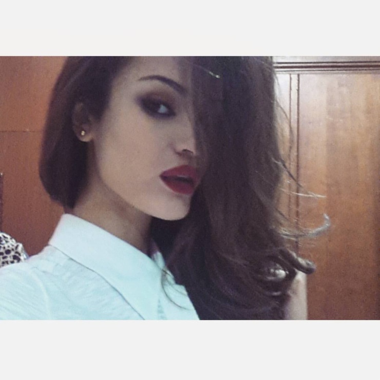 Picture of Aline Sena