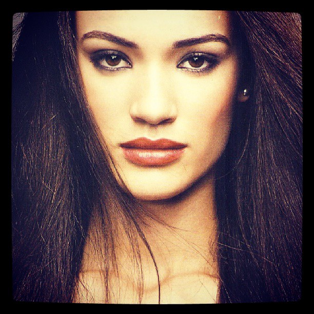 Picture of Aline Sena