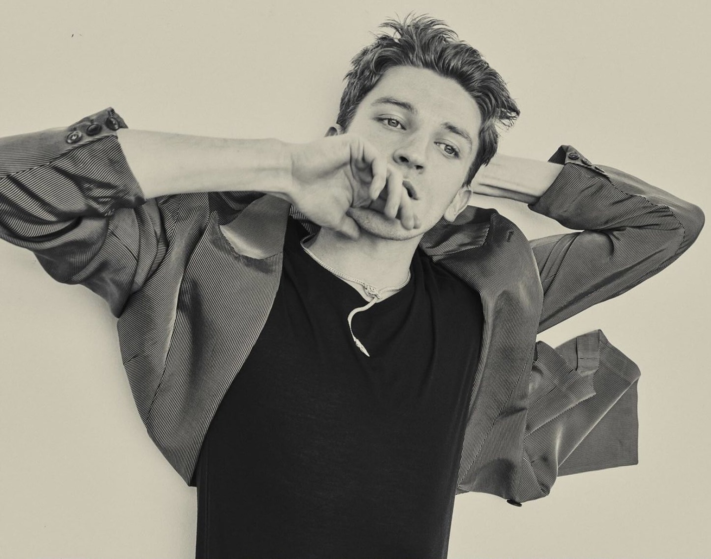 Picture of Ewan Mitchell