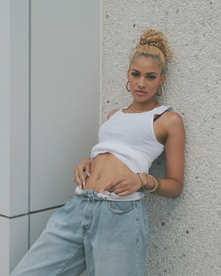 Mckenzie Small image