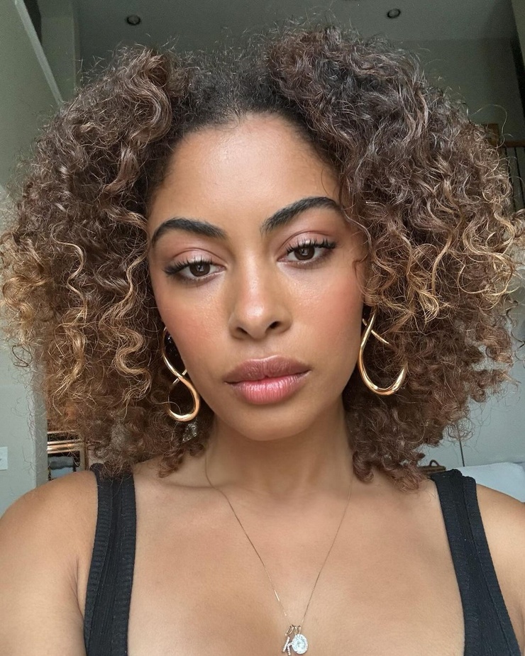 Image of Katlynn Simone